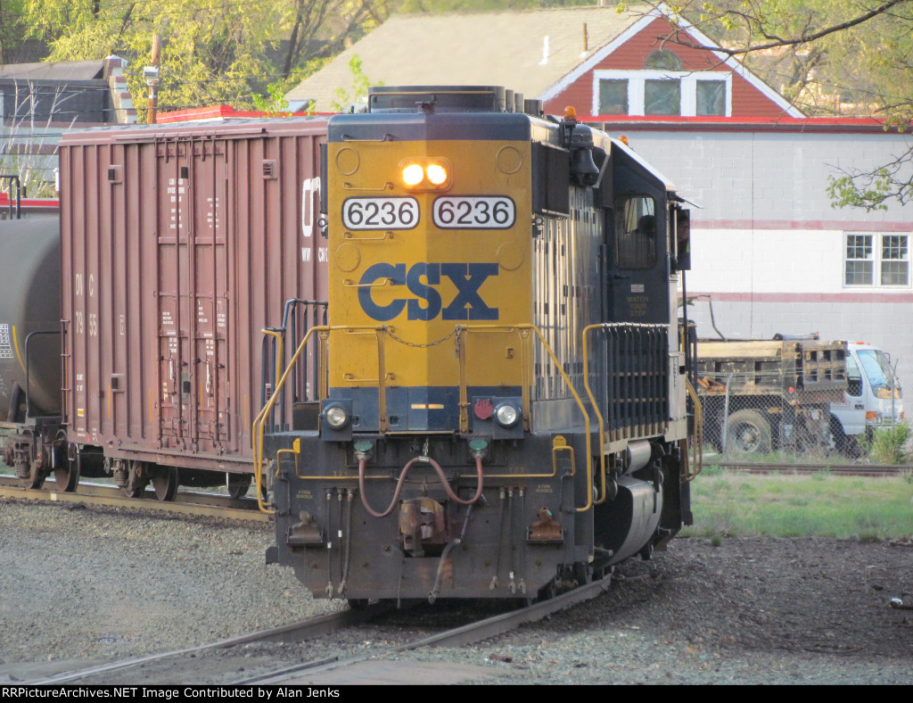 CSX # 6236 working the yard